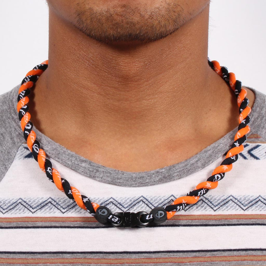 TORNADO TITANIUM NECKLACE – Phiten